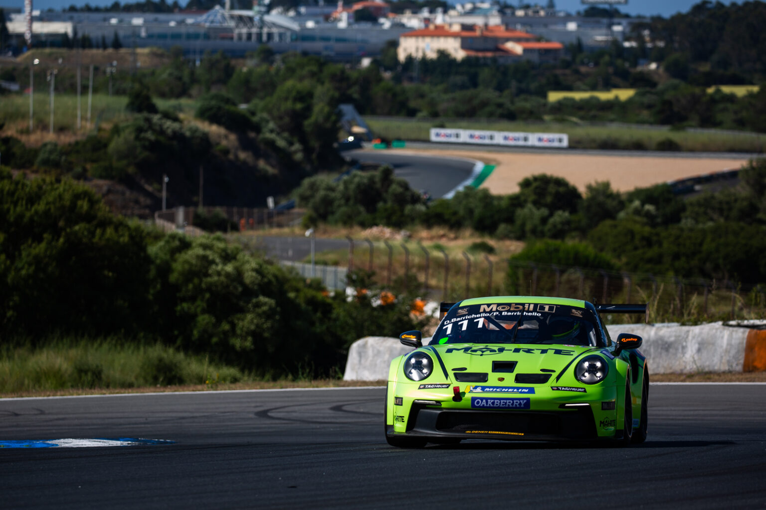 Dudu Barrichello e Pipe Bartz na segunda fila da Porsche Endurance