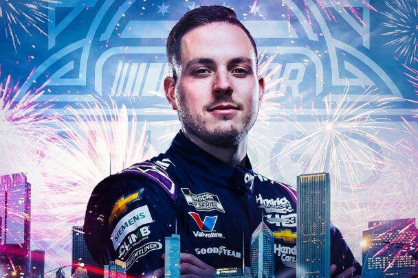 Nascar 2024: Alex Bowman vence em Chicago e se classifica para os playoffs